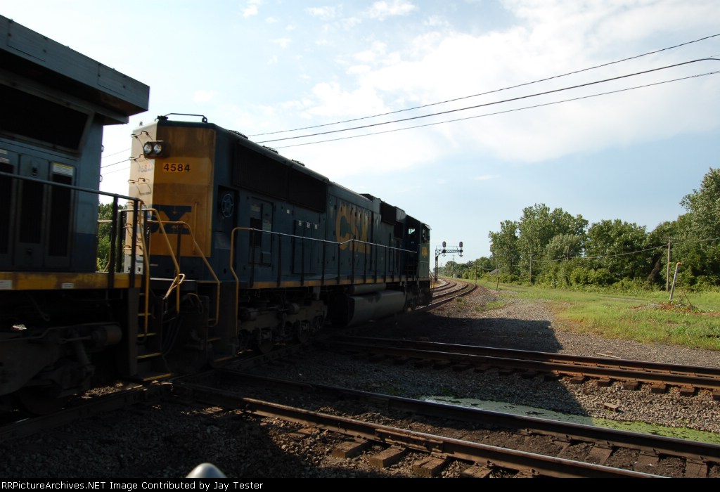 CSX 4584